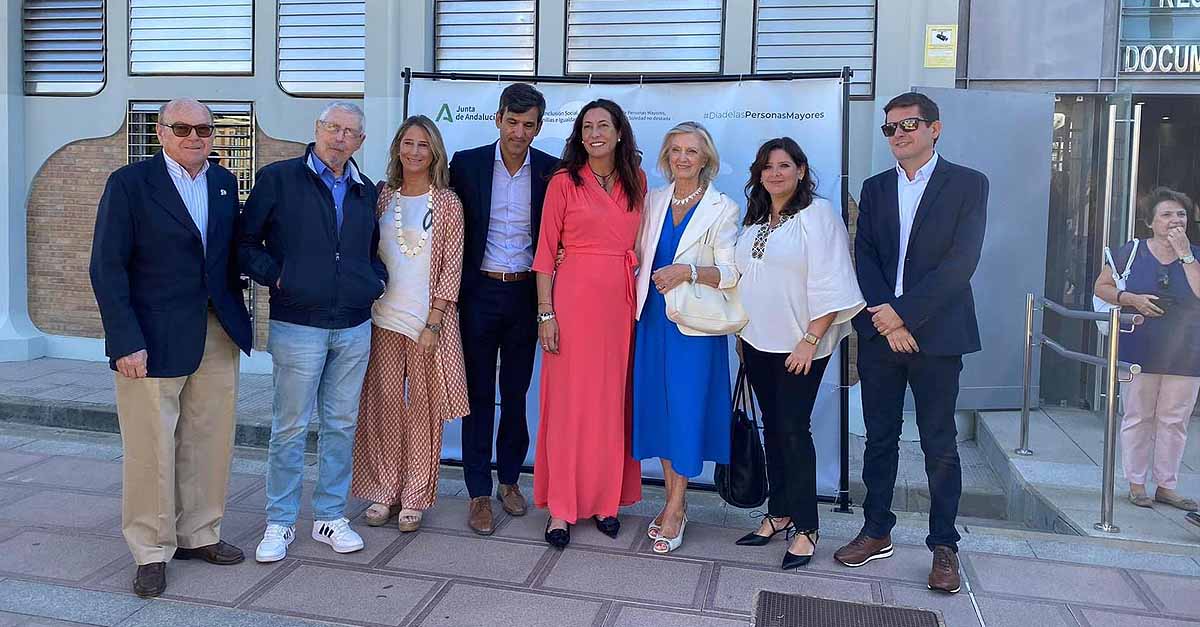 La Junta reconoce la labor de Afanas El Puerto y Bahía con las personas ...